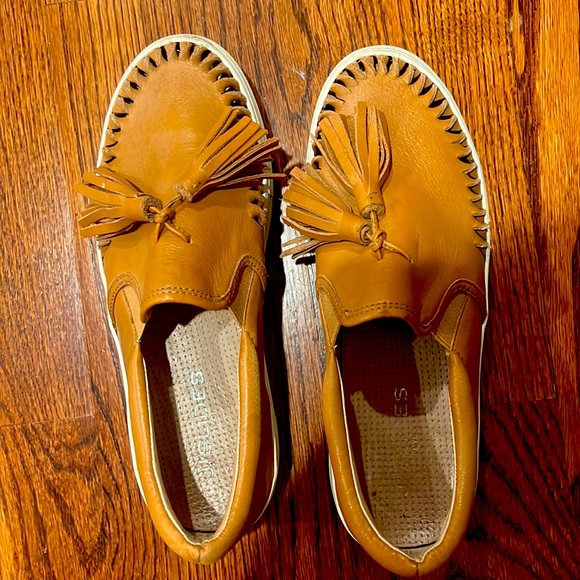 J Slides | Shoes | J Slide Tan Loafers | Poshmark